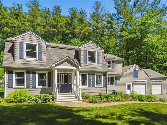 house with 4 bedroom, Westford MA ES103434414