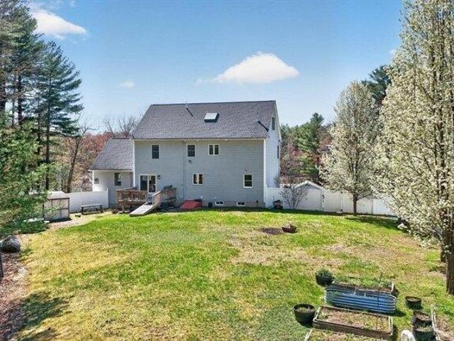 house with 4 bedroom, Westford MA ES103966469