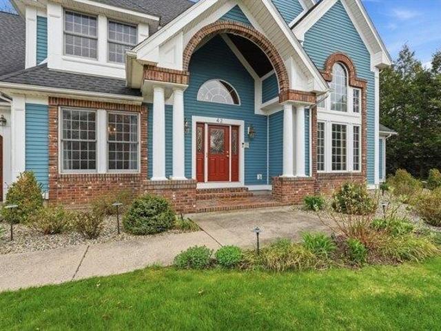 house with 4 bedroom, Westfield MA DLS102121161