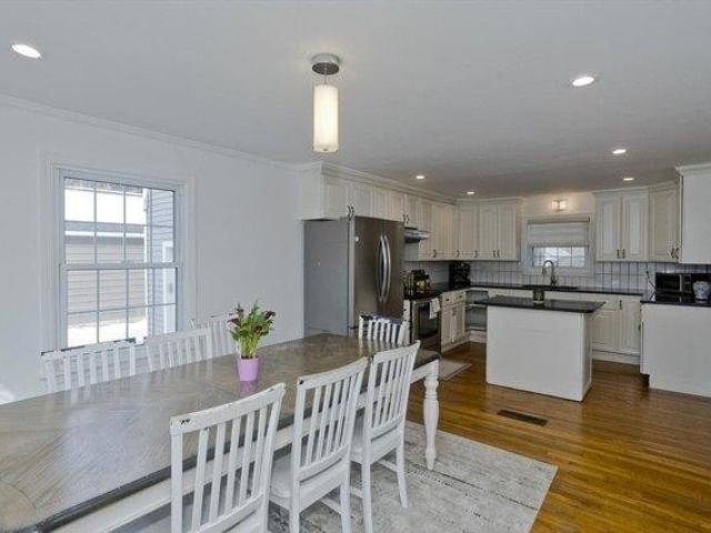 house with 4 bedroom, Westfield MA DS101934465