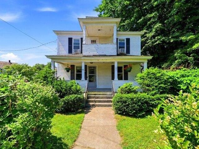 house with 4 bedroom, Westfield MA DS104148958