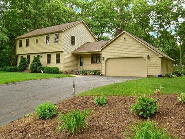 house with 4 bedroom, Westfield MA DS104149928