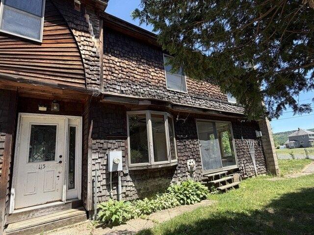 house with 4 bedroom, Westfield MA ES103662551