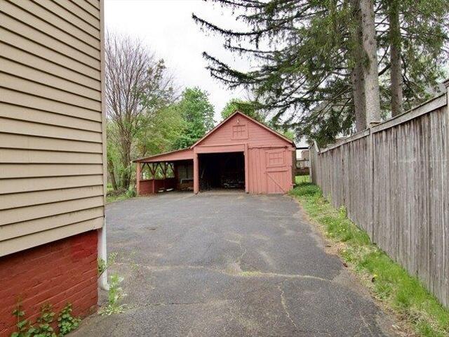 house with 4 bedroom, Westfield MA ES104848124