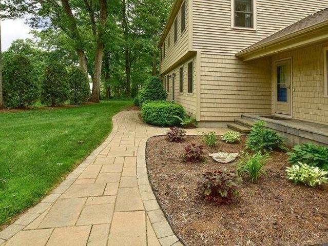 house with 4 bedroom, Westfield MA ES104149928