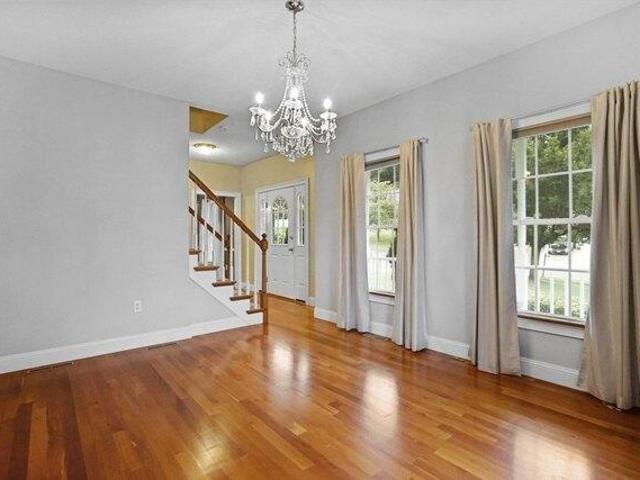 house with 4 bedroom, Westfield MA ES105082956