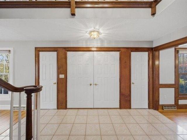 house with 4 bedroom, Westfield MA ES105122695