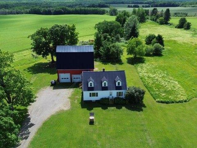 house with 4 bedroom, Westfield ME DS104188907