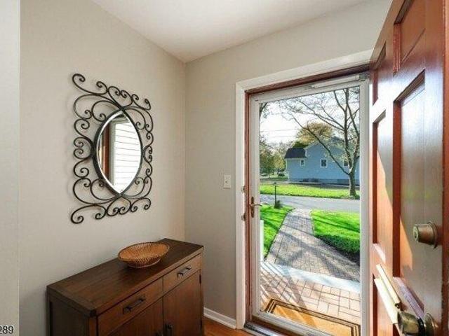 house with 4 bedroom, Westfield NJ DS102285586