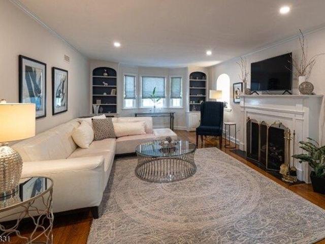 house with 4 bedroom, Westfield NJ ES104409659