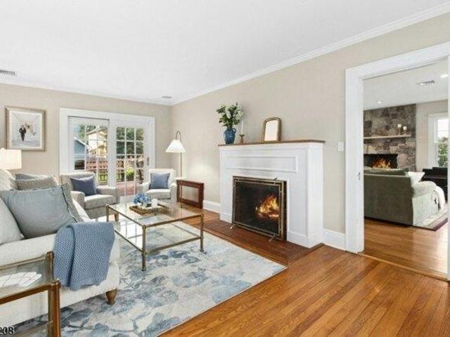 house with 4 bedroom, Westfield NJ ES105511108