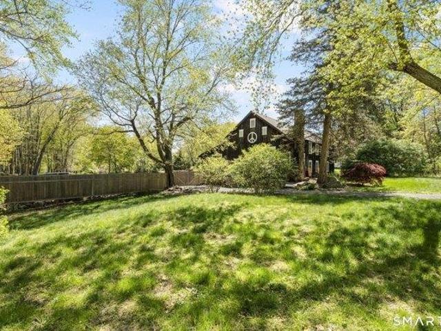 house with 4 bedroom, Weston CT DLS103125305