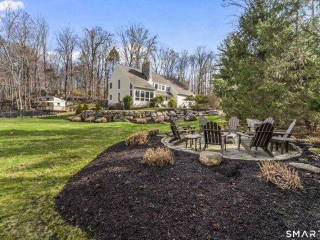 house with 4 bedroom, Weston CT DS101783441