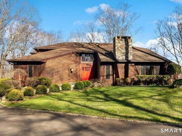 house with 4 bedroom, Weston CT DS102255709
