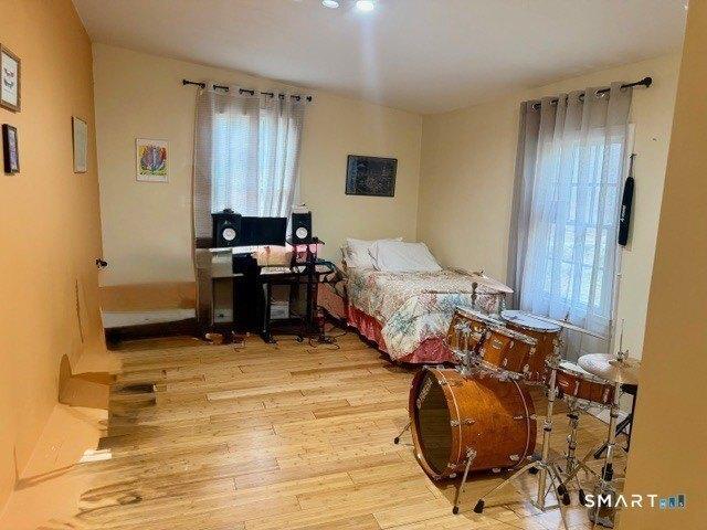 house with 4 bedroom, Weston CT DS102257486