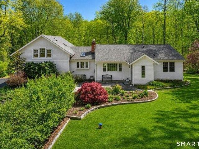 house with 4 bedroom, Weston CT DS102280768