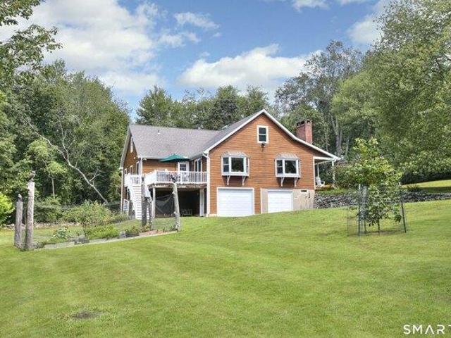 house with 4 bedroom, Weston CT DS103619258