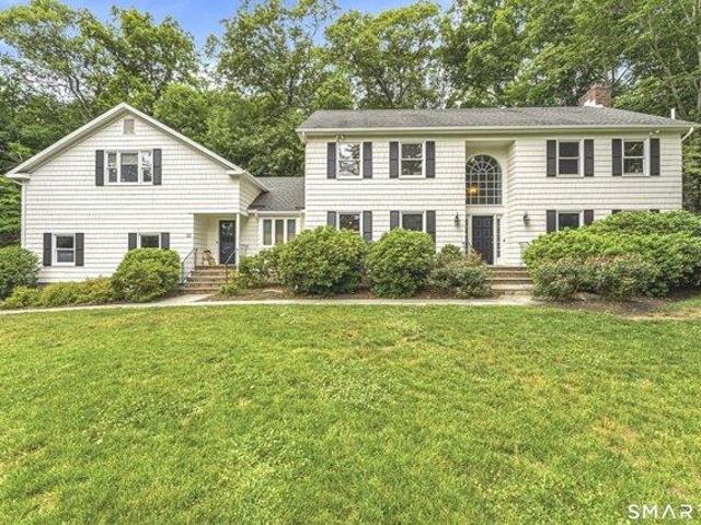 house with 4 bedroom, Weston CT DS103620934