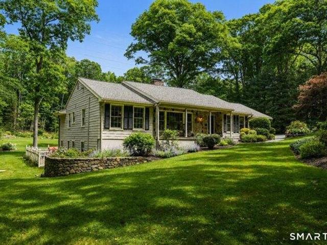 house with 4 bedroom, Weston CT DS104266608