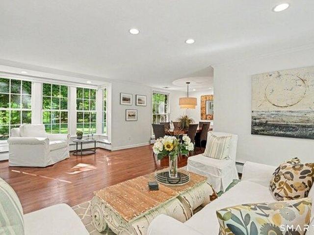 house with 4 bedroom, Weston CT ES104810362