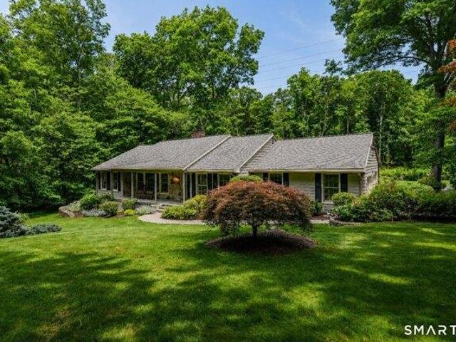 house with 4 bedroom, Weston CT ES104266608