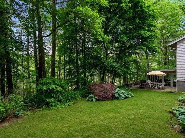 house with 4 bedroom, Weston MA DS104078081