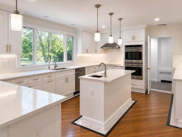 house with 4 bedroom, Weston MA ES104605623