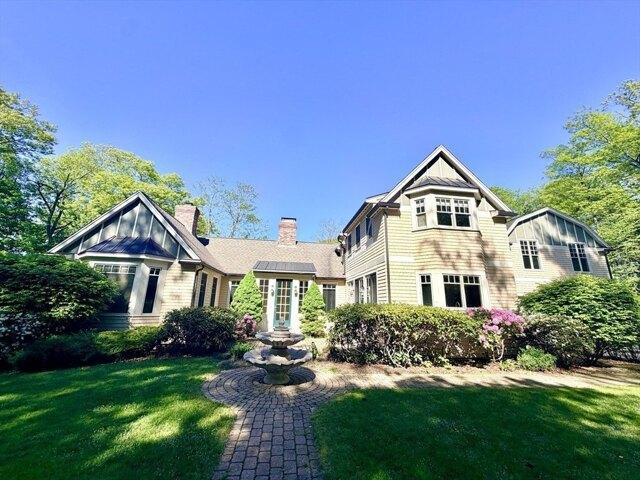house with 4 bedroom, Weston MA ES105059863