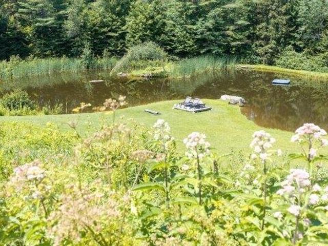house with 4 bedroom, Weston VT ES105256246