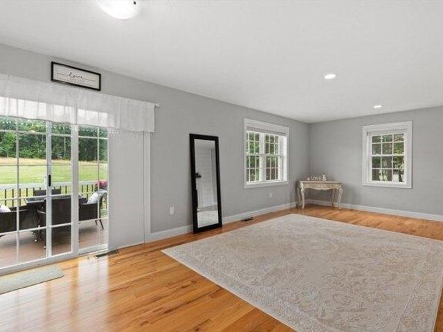 house with 4 bedroom, Westminster MA ES104994808