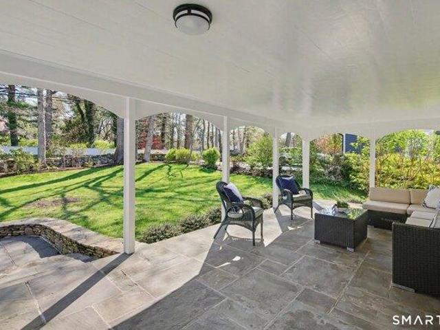 house with 4 bedroom, Westport CT DLS102825787