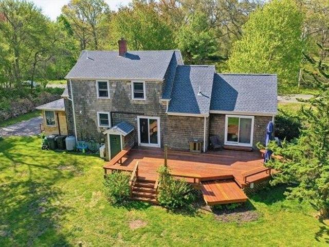 house with 4 bedroom, Westport MA ES105192309