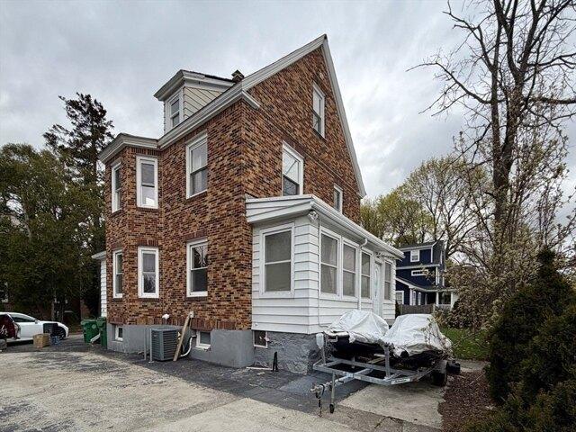house with 4 bedroom, Westwood MA DLS101660251