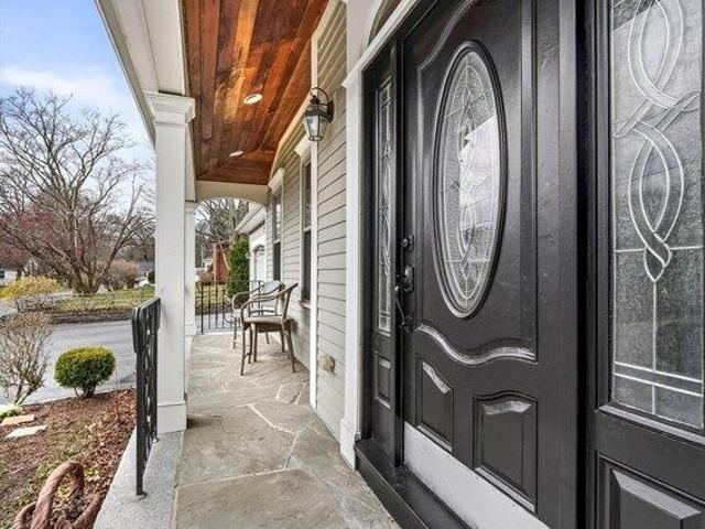 house with 4 bedroom, Westwood MA DLS101934706