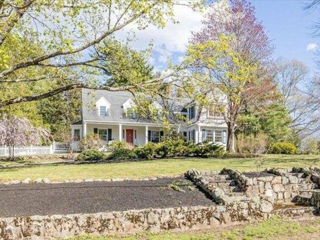 house with 4 bedroom, Westwood MA DS103020642