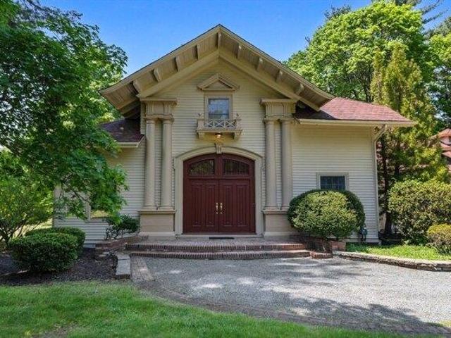 house with 4 bedroom, Westwood MA DS103160721