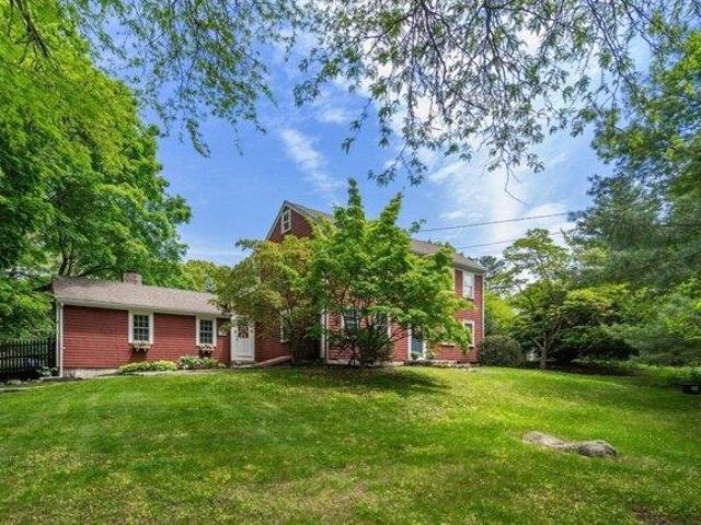 house with 4 bedroom, Westwood MA DS104442924