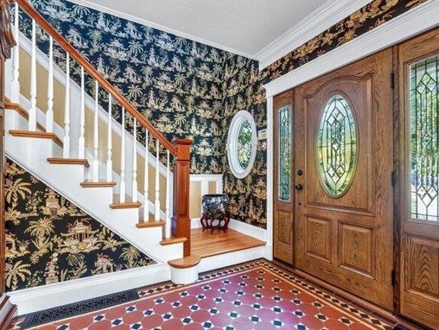 house with 4 bedroom, Westwood MA ES103438351