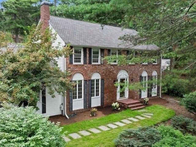 house with 4 bedroom, Westwood MA ES104850027