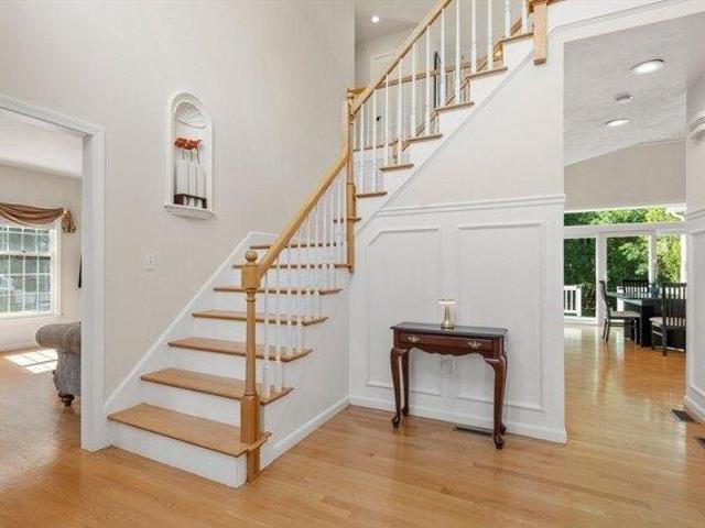 house with 4 bedroom, Westwood MA ES104835242