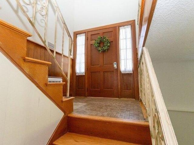 house with 4 bedroom, Westwood MA ES105094010