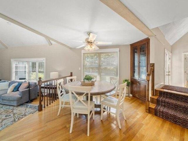 house with 4 bedroom, Westwood MA ES105171810