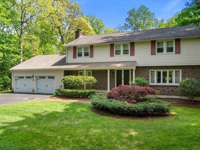 house with 4 bedroom, Westwood MA ES105117576