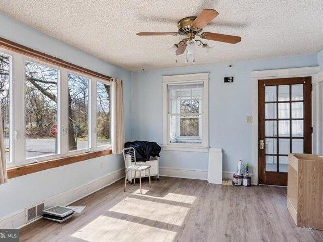 house with 4 bedroom, Westville NJ DLS102318675