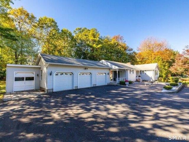 house with 4 bedroom, Wethersfield CT DS101799268