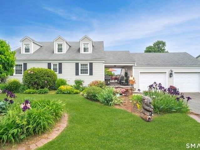 house with 4 bedroom, Wethersfield CT ES104791777