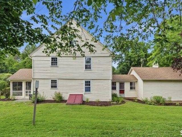 house with 4 bedroom, Wethersfield CT ES104810424