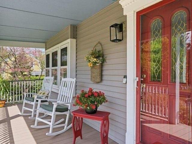house with 4 bedroom, Weymouth MA DS102633670