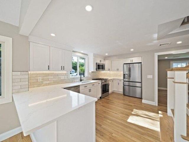 house with 4 bedroom, Weymouth MA DS103127650