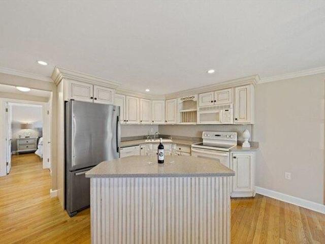 house with 4 bedroom, Weymouth MA DS103439627